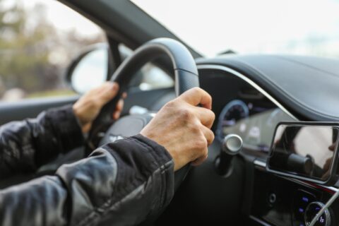 When Should You Stop Driving at Night with Cataracts? - Eye Care ...