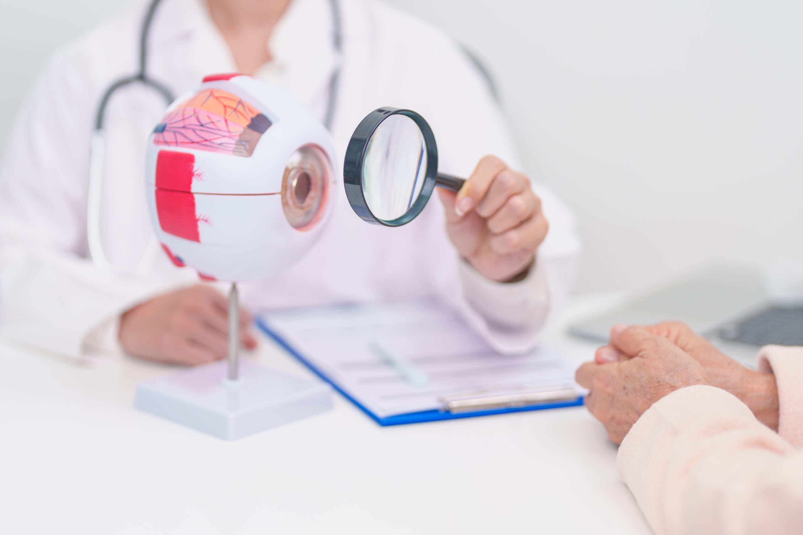 How Does MIGS Compare to Traditional Glaucoma Surgery? - Eye Care ...